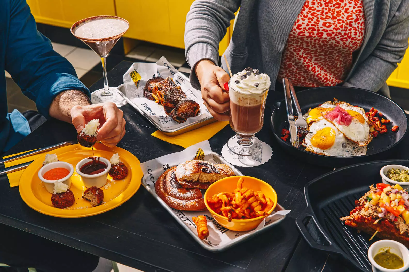 بهترین کارها برای انجام در برونکس جنوبی: محل اقامت، غذا خوردن و خرید