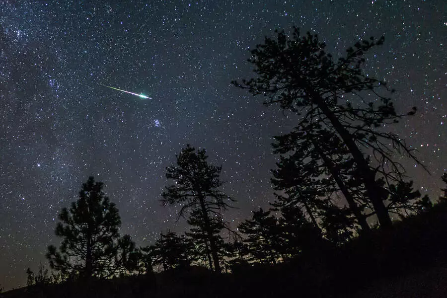 Sådan ser du årets bedste meteorregn