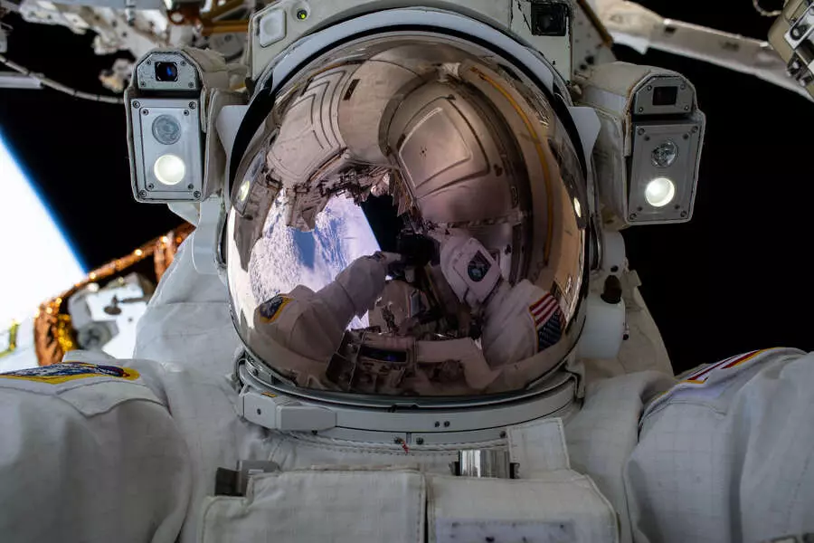 NASA streamer International Space Station Spacewalk den 9. september