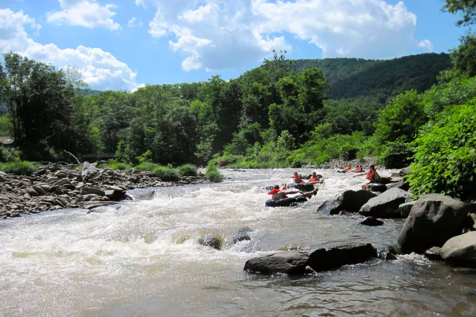 Hiking zoo tshaj plaws nyob rau hauv Catskills thiab nyob ze Campgrounds 12167_9