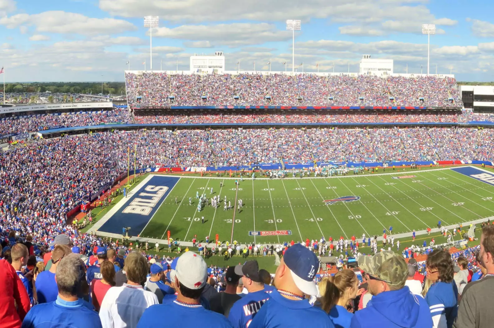 Stadiumet më të mira të futbollit NFL, të renditura: Nga Dallas në Lambeau 12365_5