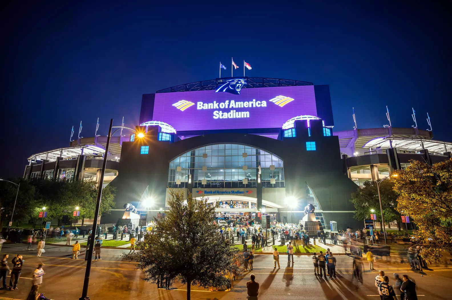 Stadiumet më të mira të futbollit NFL, të renditura: Nga Dallas në Lambeau 12365_9