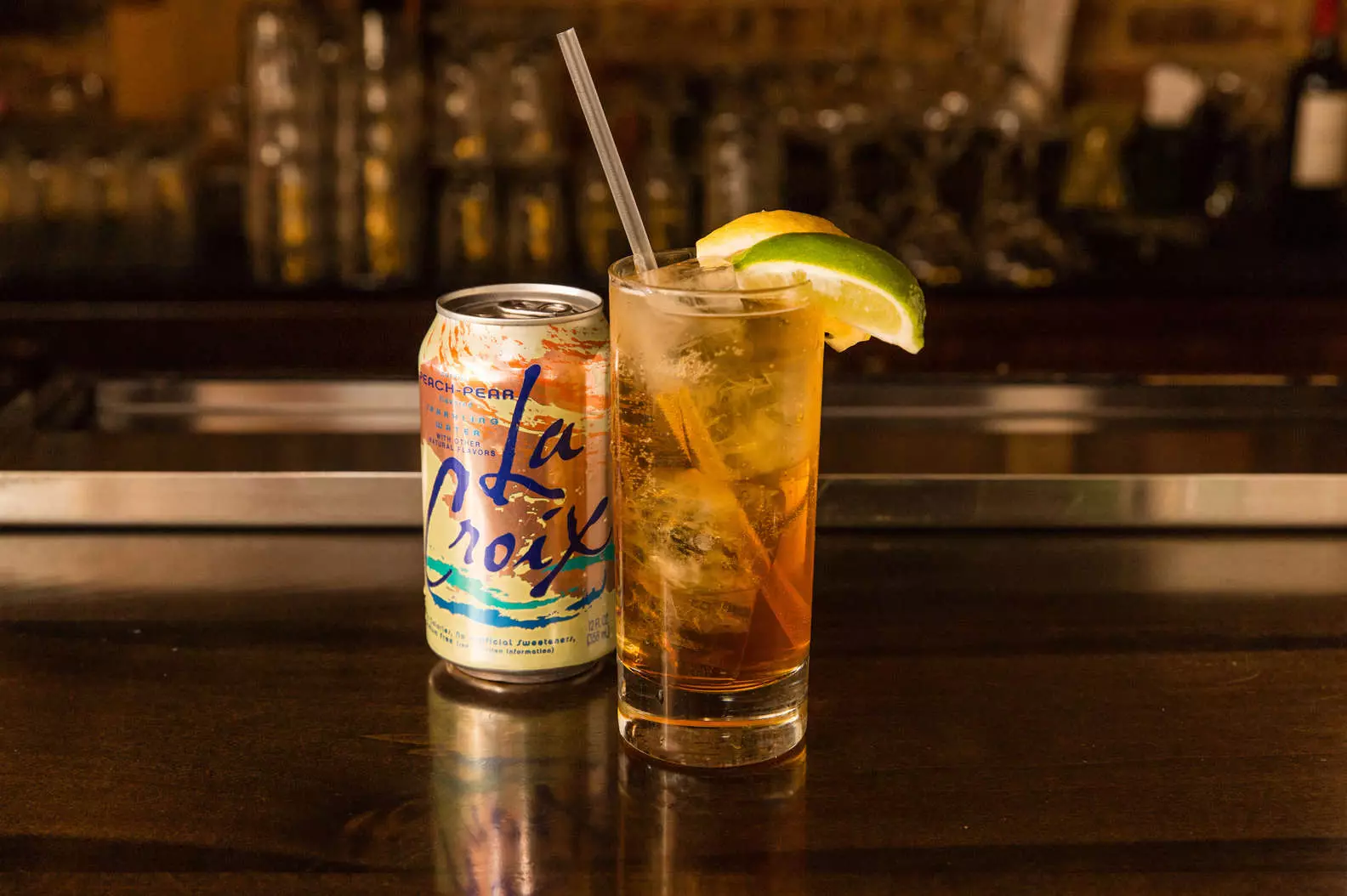 Easy LaCroix Sparkling Water Cocktail Recipes 12448_4