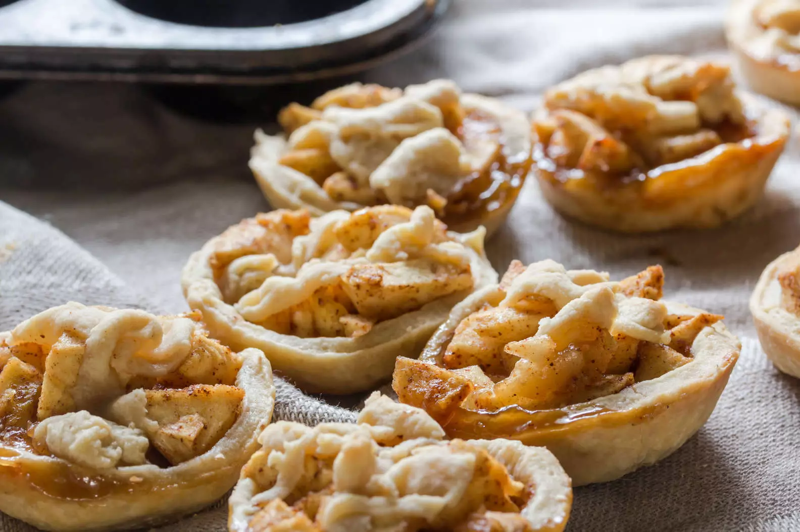 Thanksgiving Mini Desserts: Wéi maacht Dir Pies a méi 1865_4