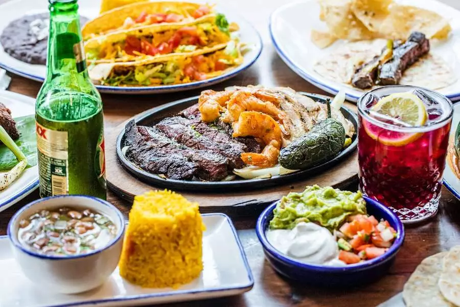 Pinakamahusay na Mga Mexican Restaurant sa Houston: Magandang Mexican na Pagkaing Ma-order Ngayon