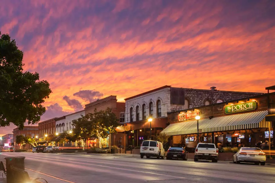 Što učiniti u San Marcosu, Austin: 8 razloga za vožnju