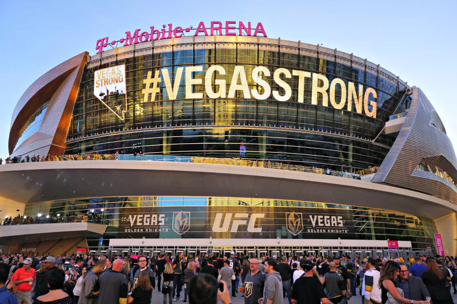 Kamoo Las Vegas 'T-Mobile Arena e Rerang ho Itšireletsa ho Tsoa Lefu la Seoa 2250_2