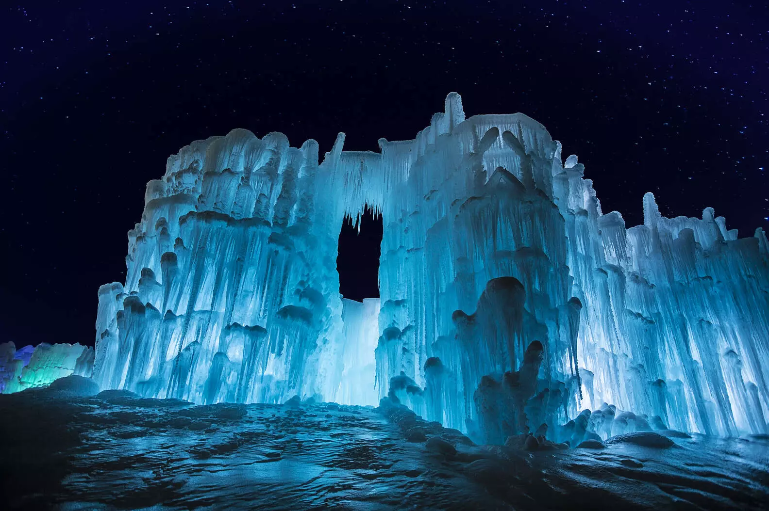 Head North & Tsidiho ny Ice Castles any Woodstock, New Hampshire 248_3