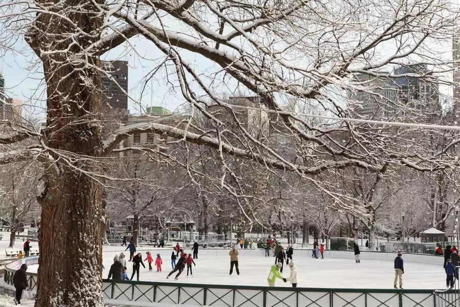 Dónde ir a patinar sobre hielo en Boston este invierno