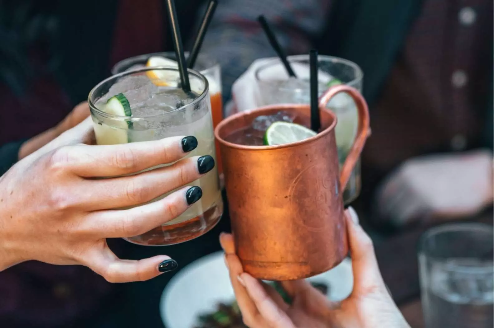 Die besten Happy Hours in Dallas: Bars mit großartigen Specials und Getränkeangeboten 274_11