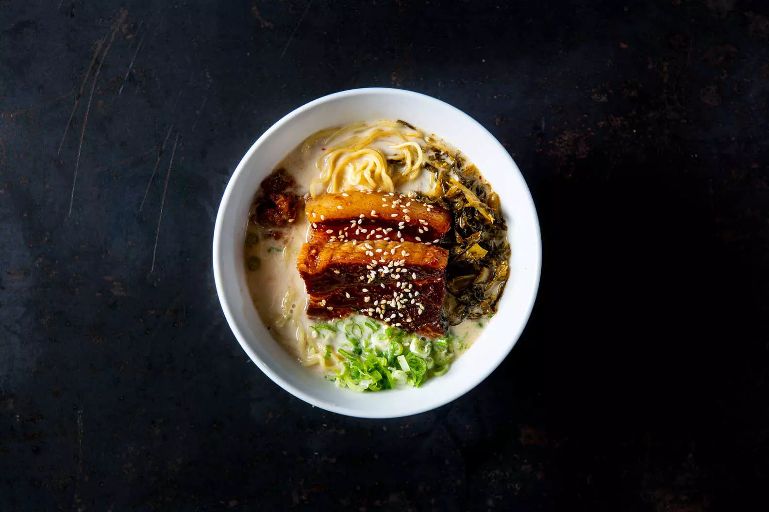 Ramen ti o dara julọ ni NYC: Awọn ile itaja Ramen Top & Awọn ibi Noodle ni Ilu New York 2959_3