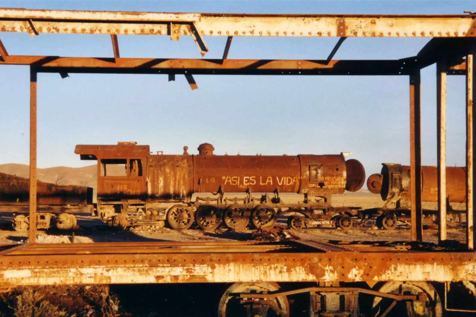 Salt Flats Bolivia - Ang Train Graveyard sa Uyuni City 32301_11