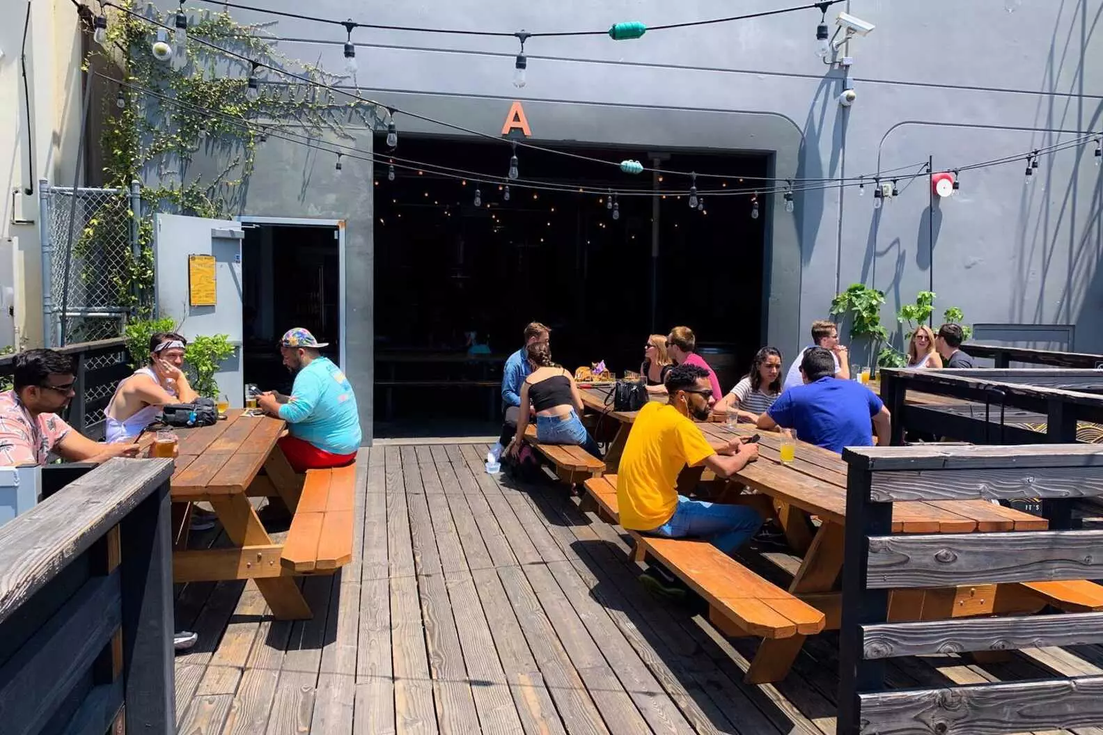 Bar Bir Terbaik di Los Angeles: Tempat Minum Craft Beer di LA 338_17