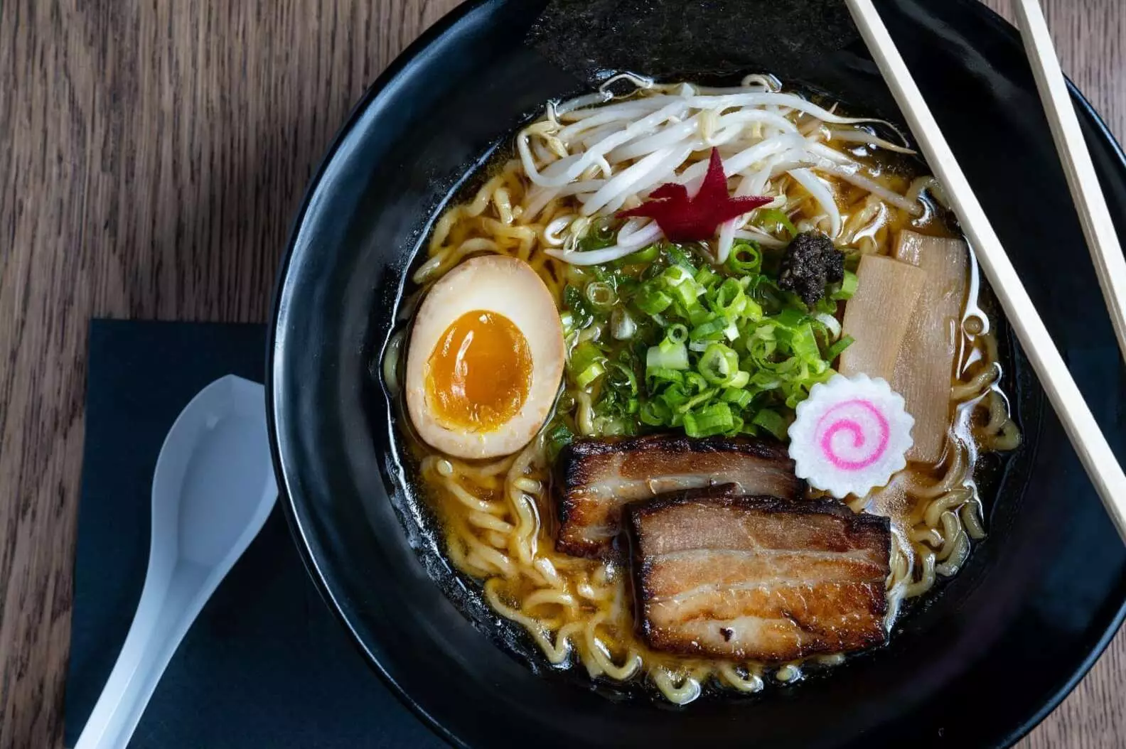 Paras Ramen Miamissa: Parhaat Ramen-kaupat ja nuudelipaikat, joita voit kokeilla nyt 351_9