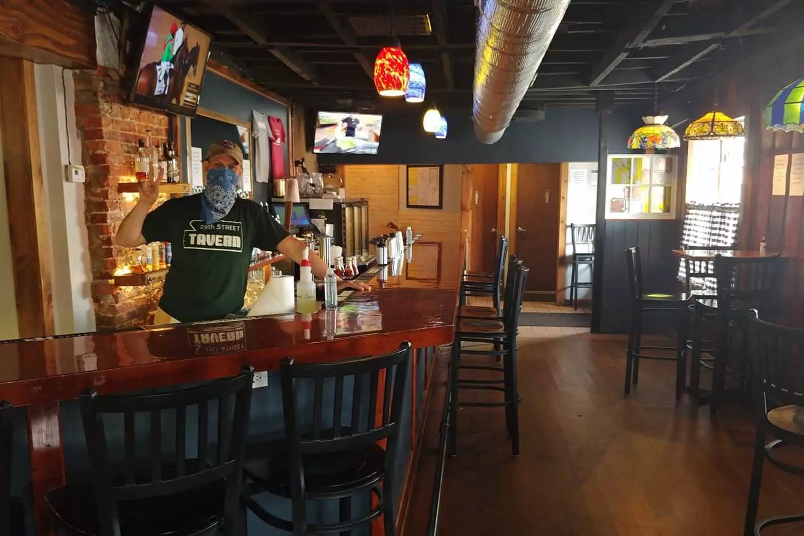 Bêste bars yn Baltimore: Coole nije plakken om te drinken en ús favorites fan alle tiden 3797_8