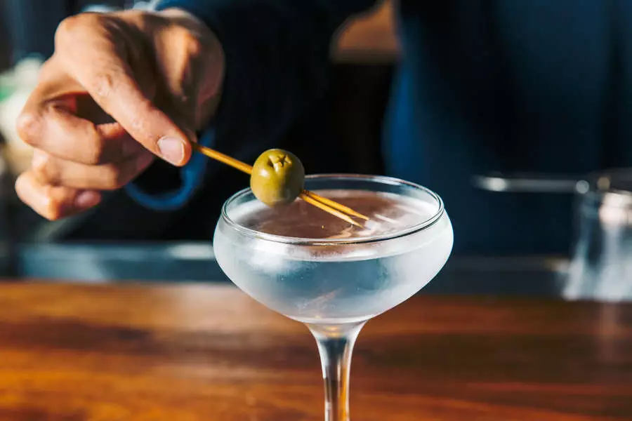 Com fer un Martini brut: una recepta amb tot per fer-ho bé