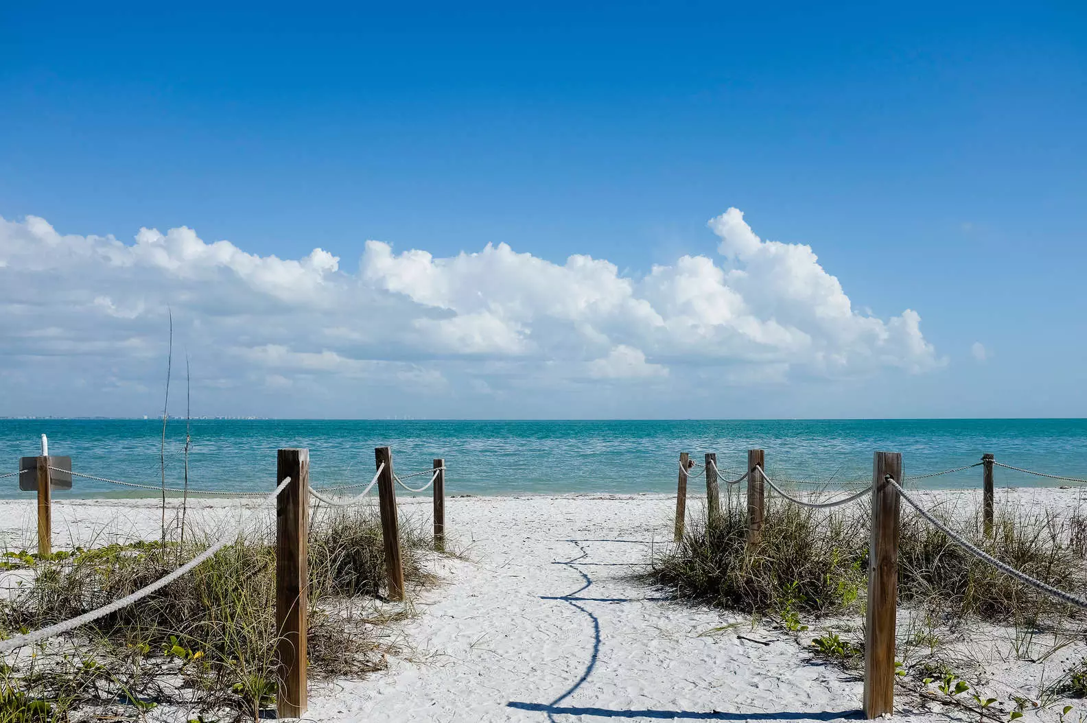 Perkara yang Boleh Dilakukan di Pulau Sanibel: Tempat Makan, Tempat Teroka & Banyak Lagi 4235_3