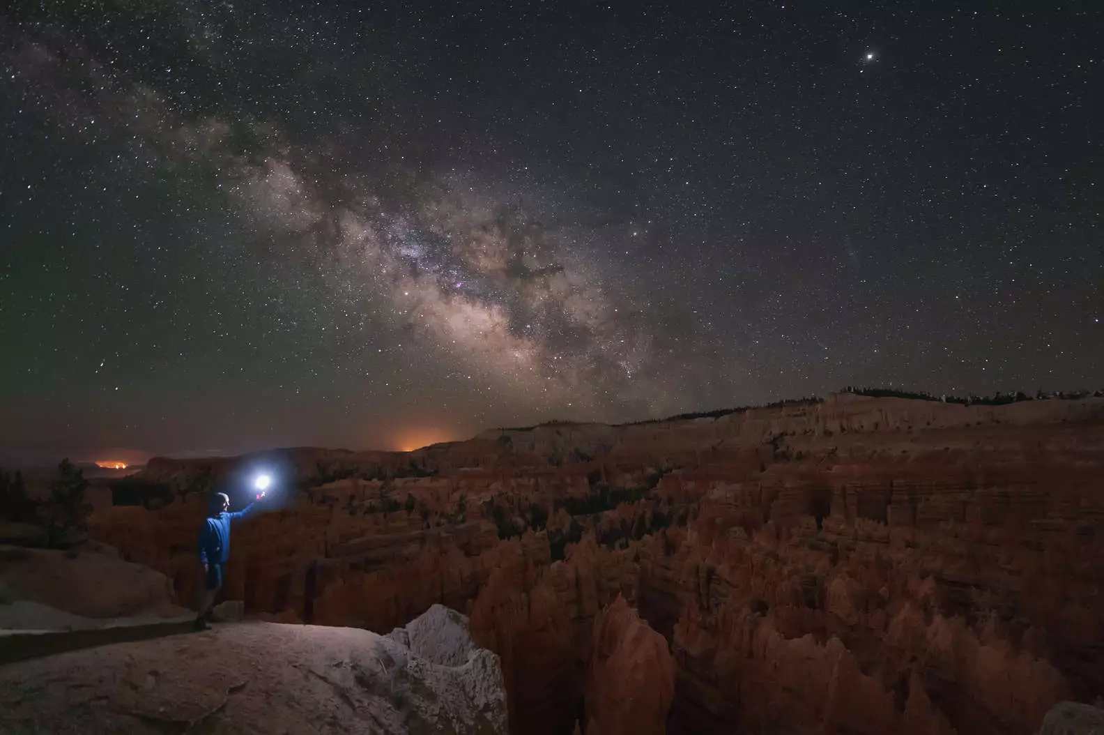 Labing Maayo nga mga Dapit para sa Stargazing sa Utah: Bryce Canyon, Arches & More 4239_2