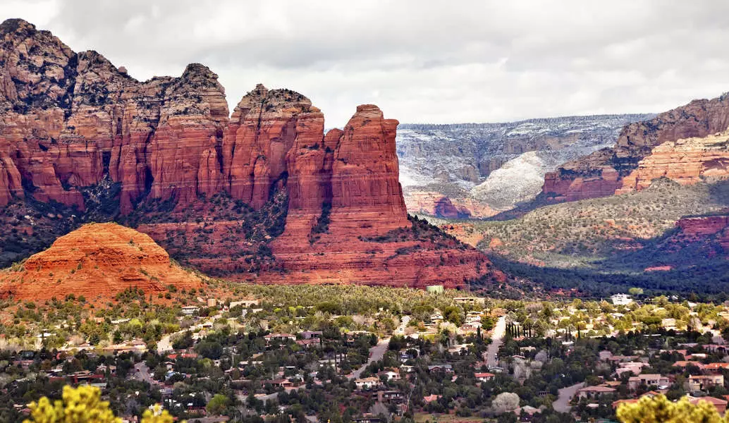 Beste restaurante, hotelle, staproetes, kampeer en meer in Sedona, AZ