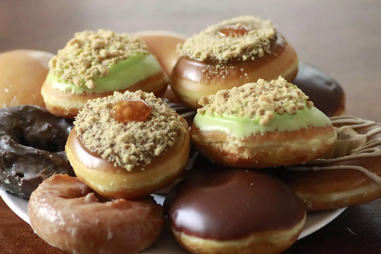 Bánh rán phiên bản giới hạn tuyệt vời nhất của Krispy Kreme 43703_2