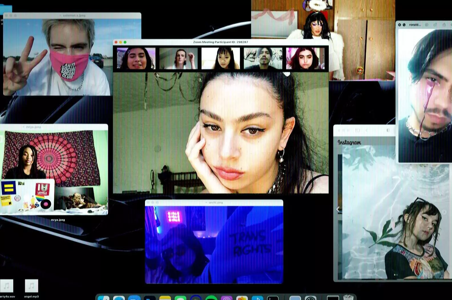 'Charli XCX: Ega Pamwe Chete' Documentary Ongororo 4390_2