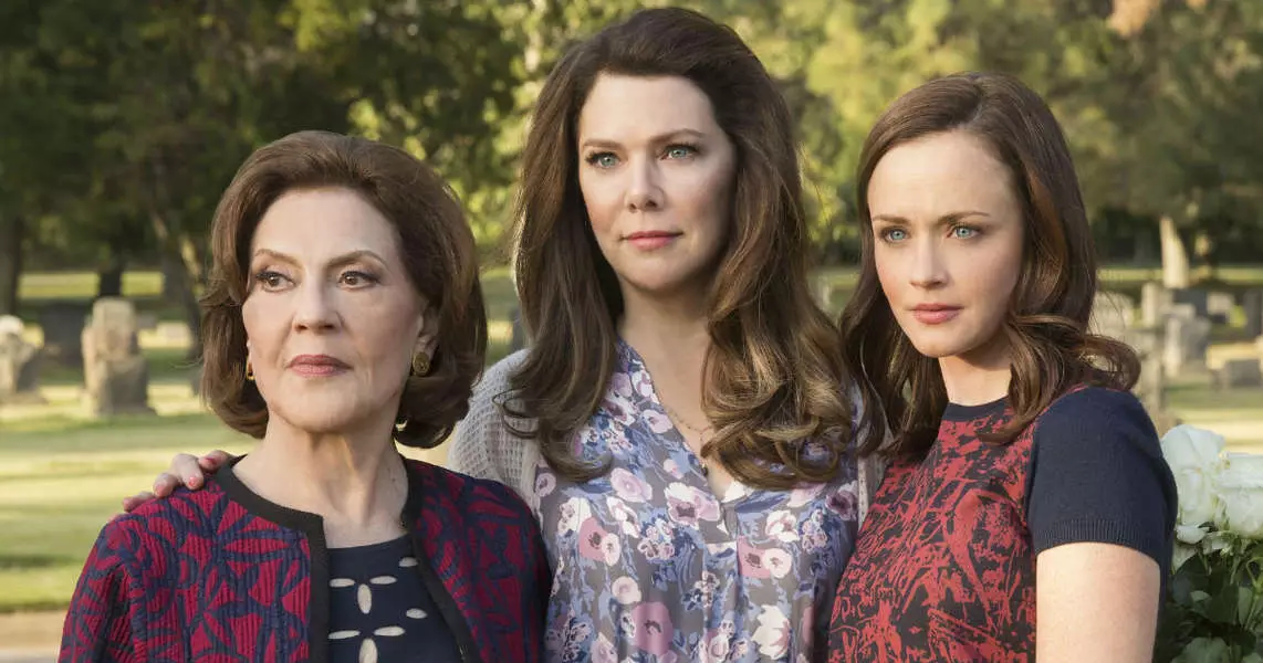 Gilmore Girls: A Year in the Life Netflix Trailer Is Weepy