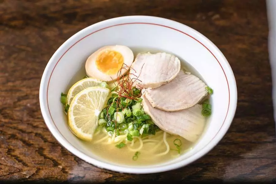 Ramen paling apik ing Atlanta: Toko Ramen & Papan Mie Paling Apik Kanggo Coba Saiki