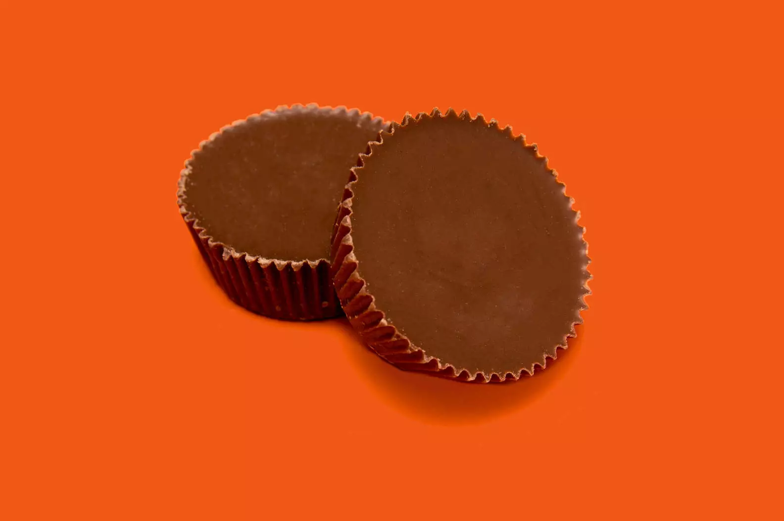 Reese's Pieces-Filled Peanut Butter Cups Taste Test 4535_3