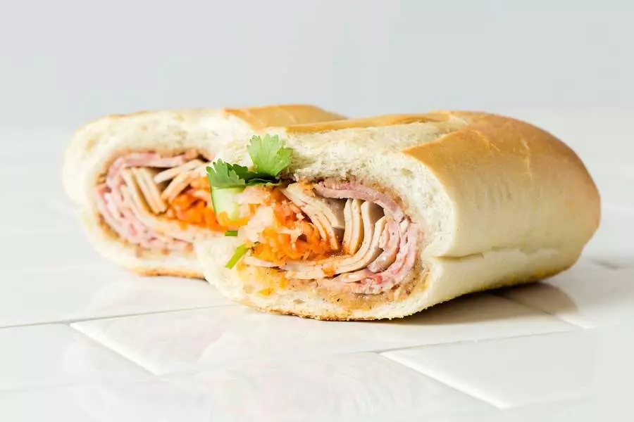 Taumafa sili ona taugofie NYC: $5.50 Banh Mi i Saigon Vietnamese Sandwich