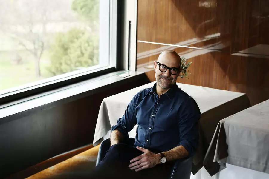 Stanley Tucci ແມ່ນໄພ່ພົນຜູ້ອຸປະຖໍາຂອງຂ້ອຍຂອງການກັກກັນ