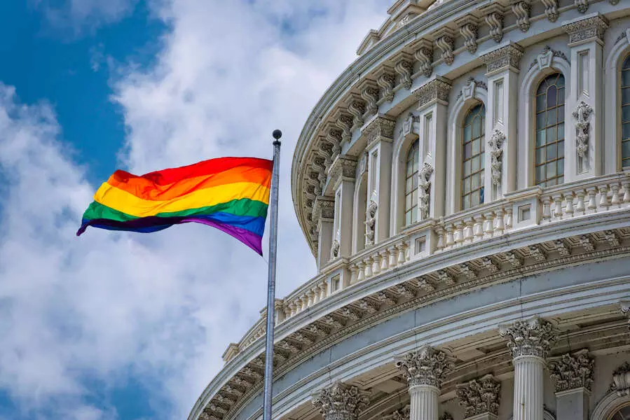 Façons de se connecter avec la communauté LGBTQIA + à DC