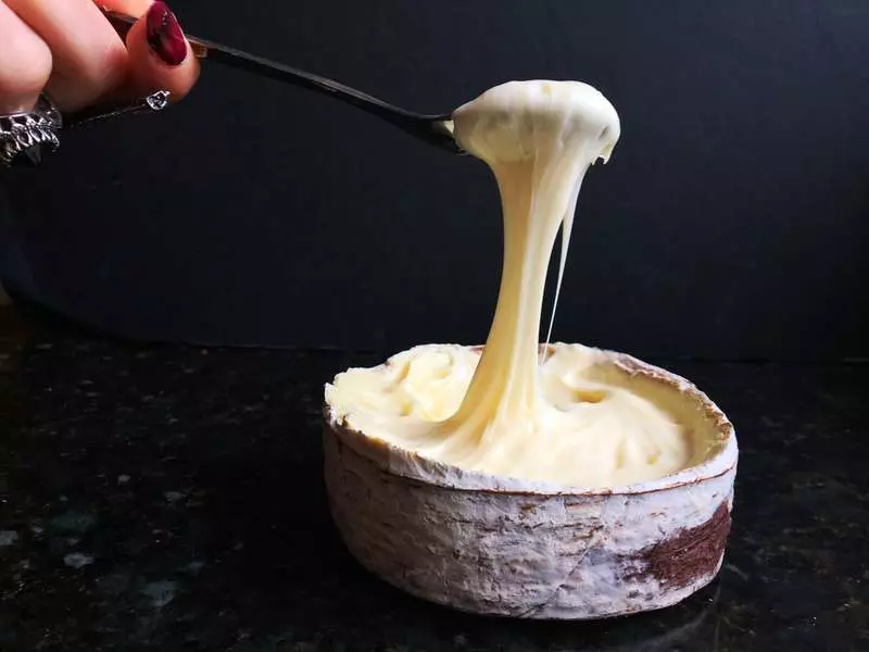 Tipi di formaggio sottovalutati di cui non hai mai sentito parlare ma che devi provare