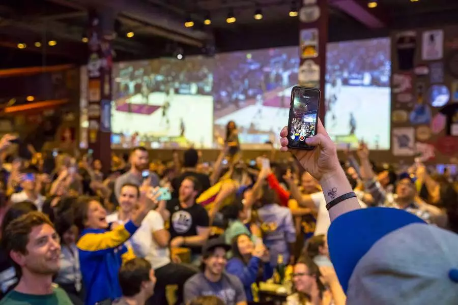 Beste sportkroeë in San Francisco: Waar om te kyk en te drink op Game Day