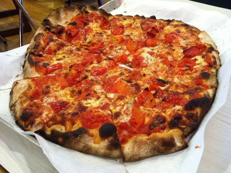 Pizza New Haven - Pepe's, Sally's Apizza e muito mais