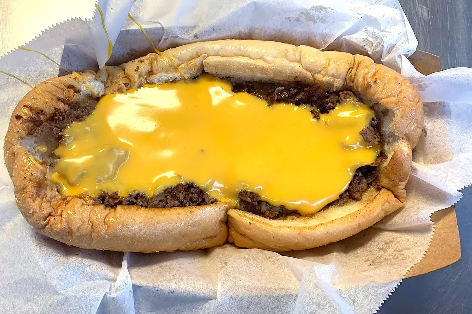 Cheesesteaksên çêtirîn ên ku li Philly-yê nehatine çêkirin: Top Cheesesteaks Near Me 4892_2