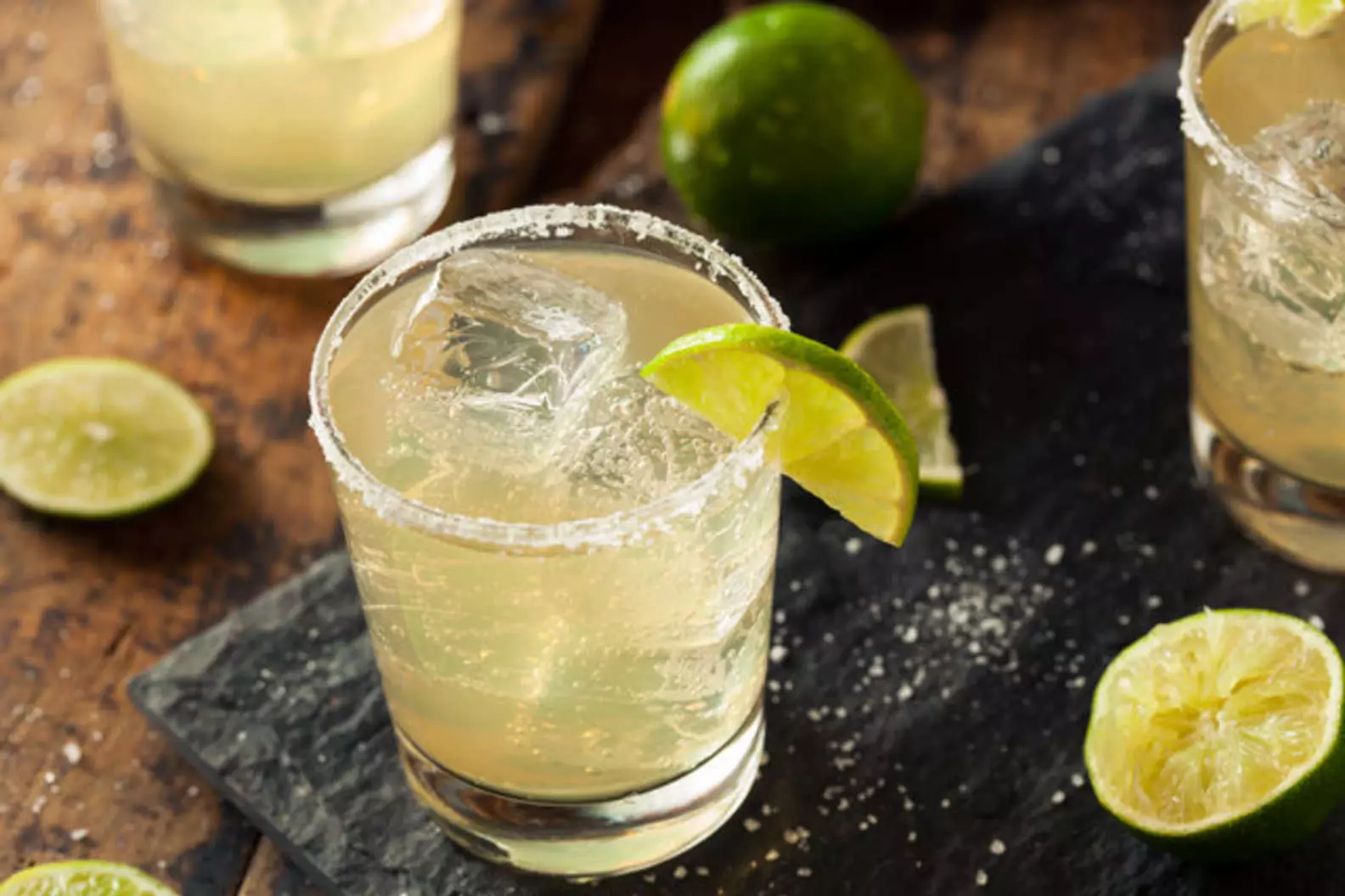 Applebee's Has $1 Margaritas għax-Xahar Sħiħ ta' April 49132_1