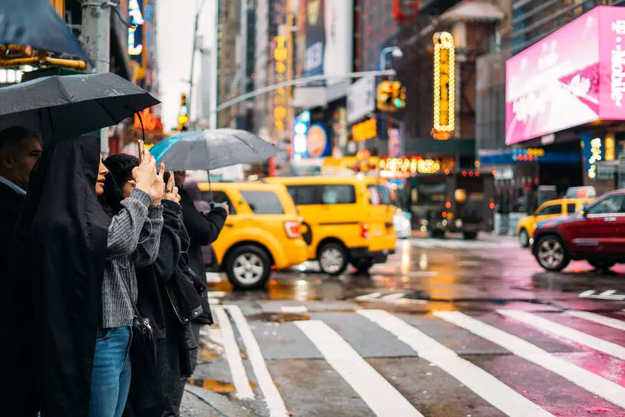 Rentbrella po sjell ombrella me qira falas në qytetin e Nju Jorkut