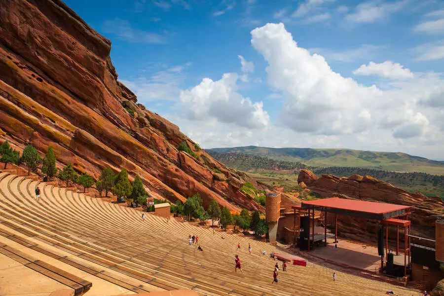 Melhores lugares para viajar em maio: ideias de férias e lugares para visitar em maio