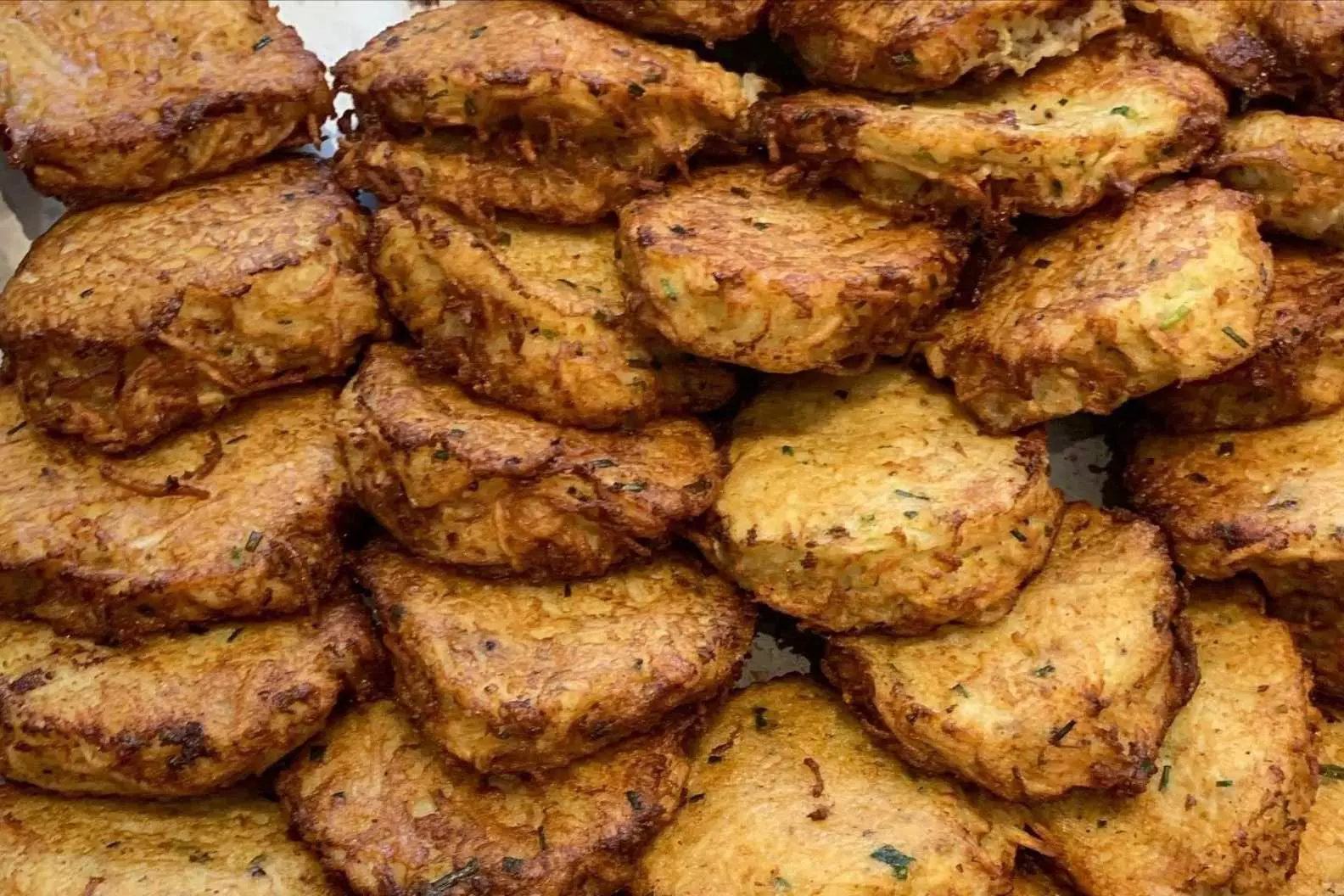 Tempat anu pangsaéna pikeun kéngingkeun Latkes pikeun Hanukkah di NYC 5467_15