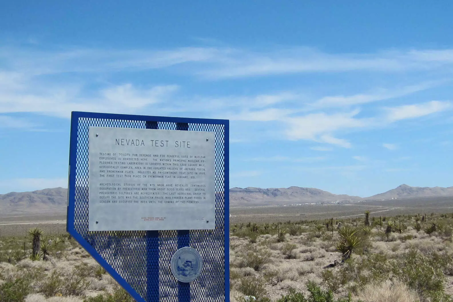 Weird Roadside Attractions hauv Nevada: Qhov chaw nres ntawm txoj kev loj 58_1