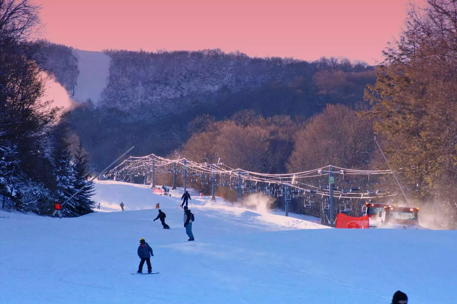 Tanàna manao ski tsara indrindra any Etazonia: Tanàna misy tehezan-tendrombohitra lehibe & seho Après-Ski 668_8