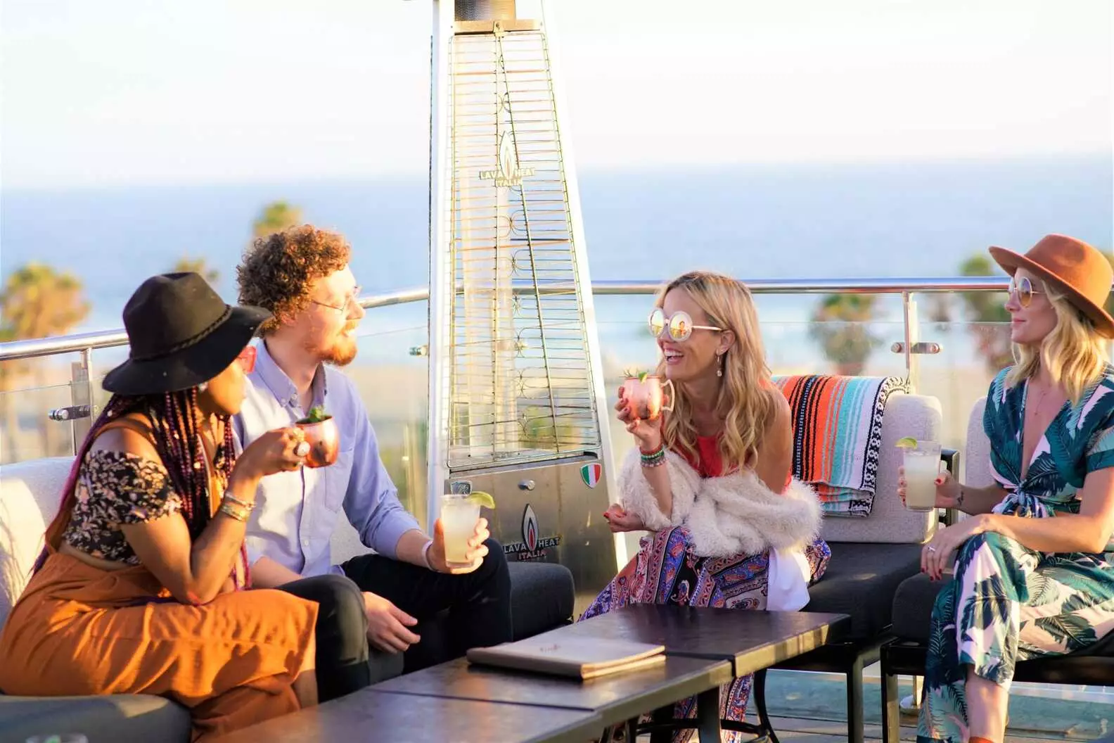 Die besten Rooftop-Bars in Los Angeles: Coole Orte zum Trinken mit Aussicht 7526_16