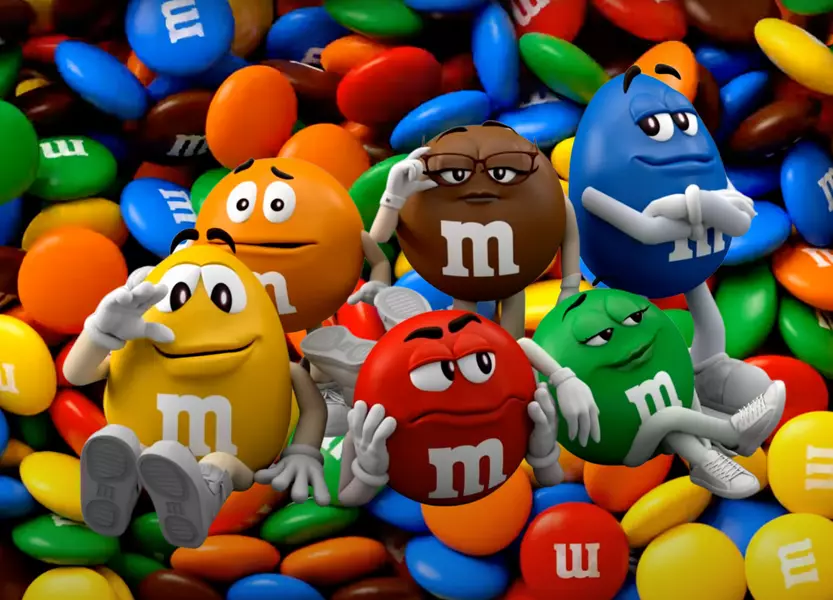 M&M Karakterlere Aşamalı Bir Dönüşüm Sağlıyor