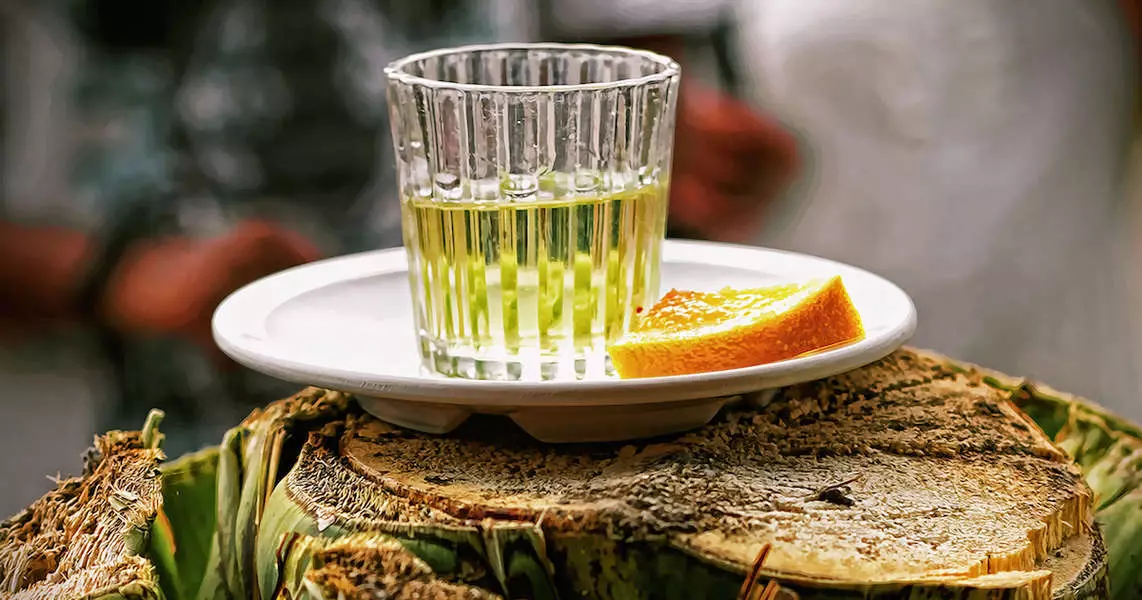 Masharti 25 Kila Mnywaji wa Tequila na Mezcal Anapaswa Kujua