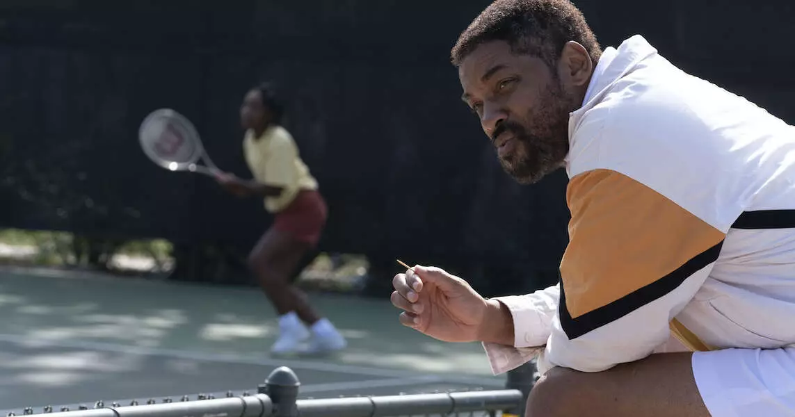 "King Richard" -arvostelu: Will Smith esittää Venuksen ja Serena Williamsin isää